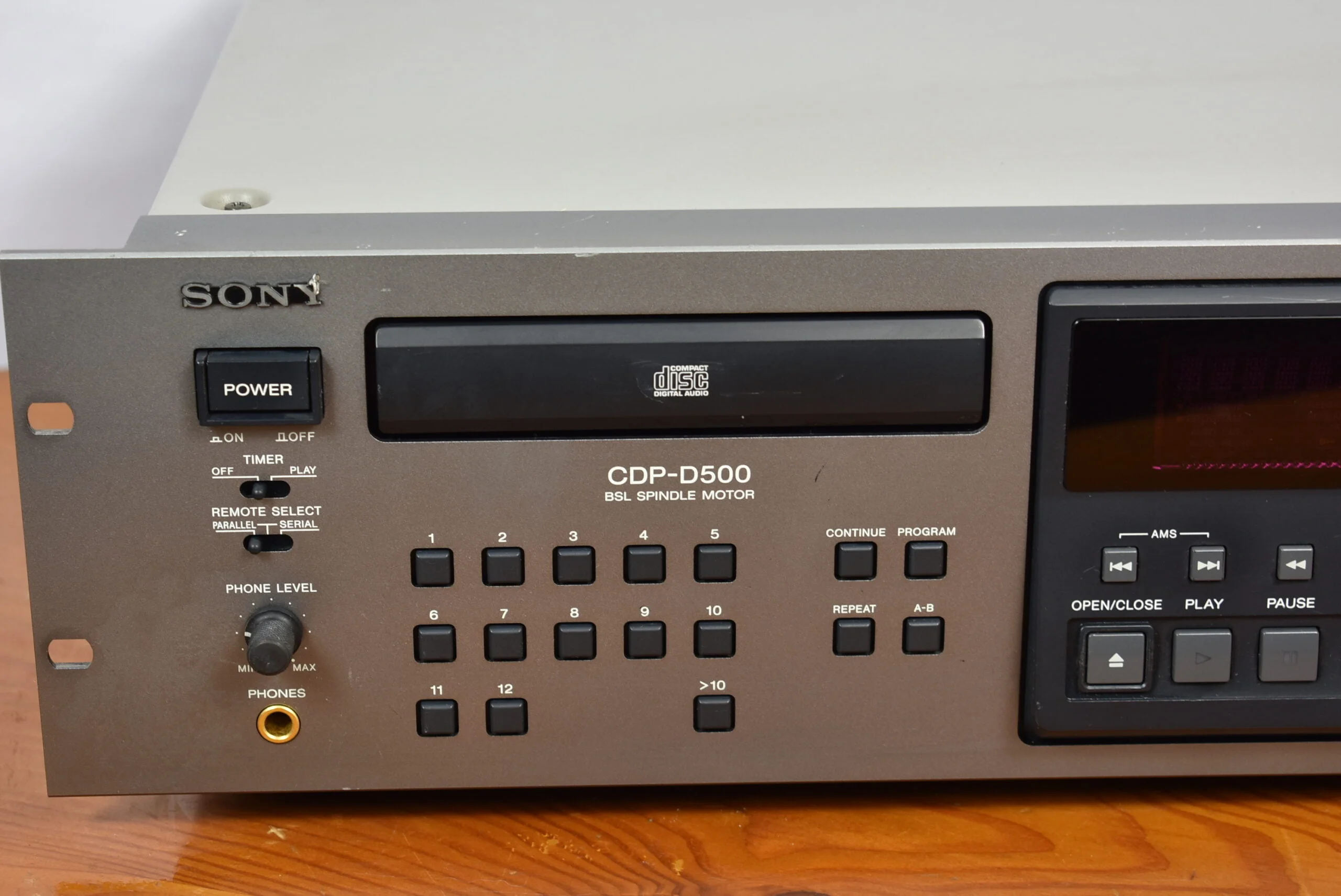 SONY CDP-D500 Professional CD Player - Classic HiFi.com.au